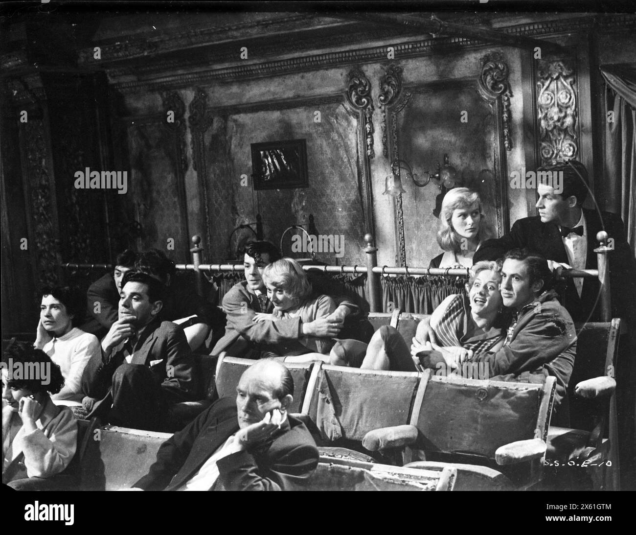 VIRGINIA McKENNA and BILL TRAVERS in a scene from THE SMALLEST SHOW ON ...