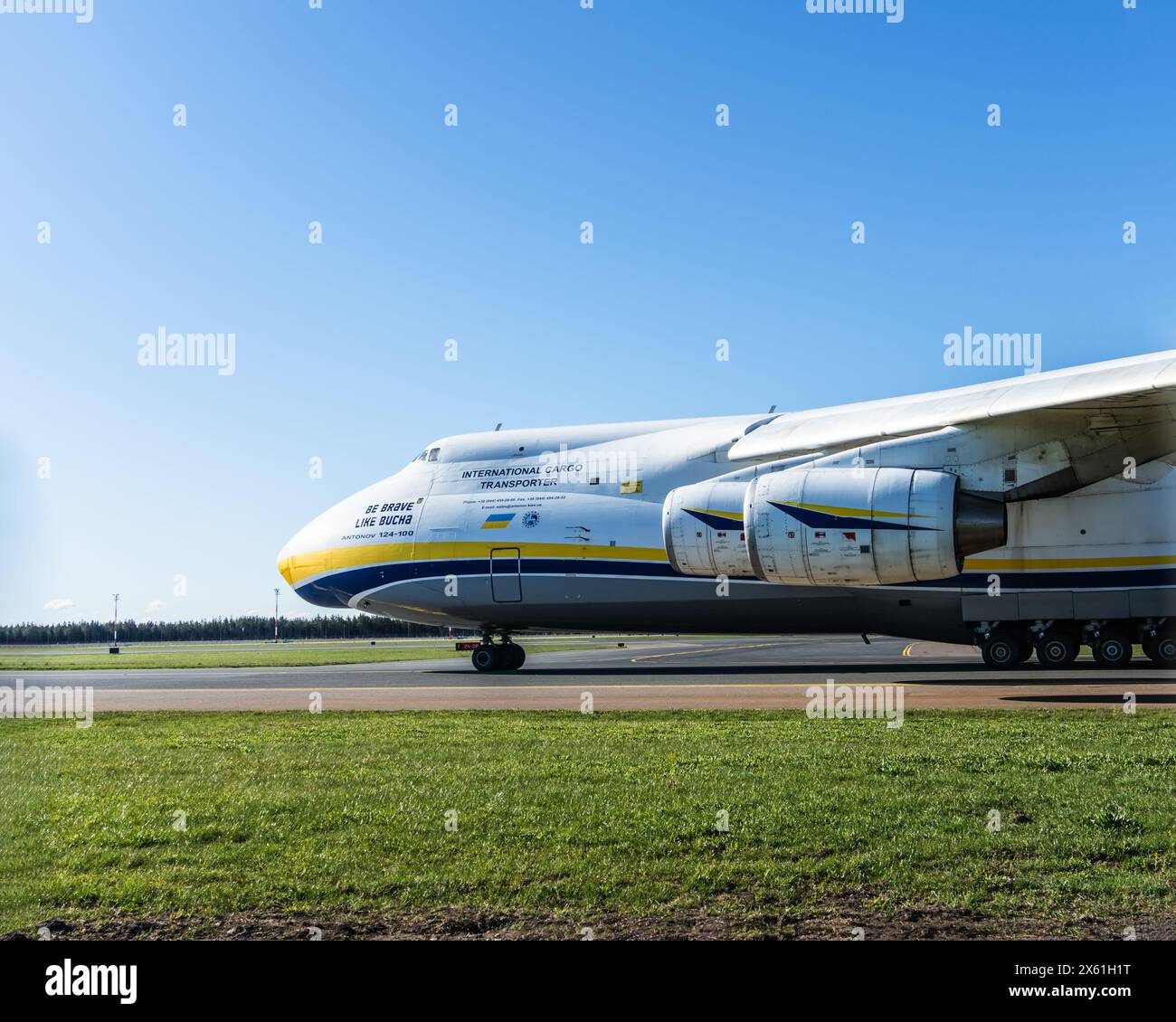 AN 124, Antonov Aircraft is a large, strategic airlift, four-engined ...