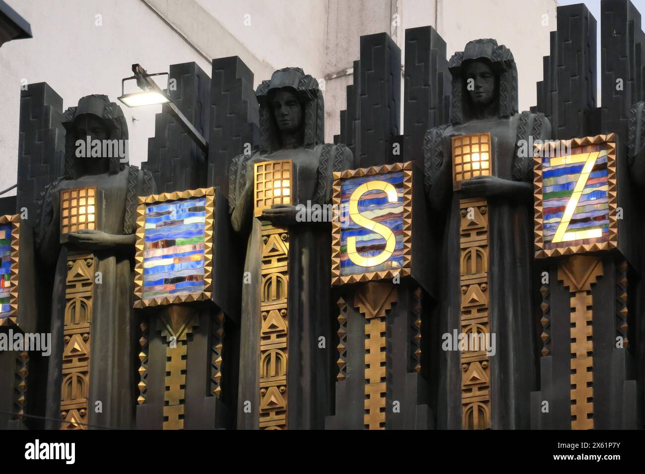 Paulay ede utca hi-res stock photography and images - Alamy