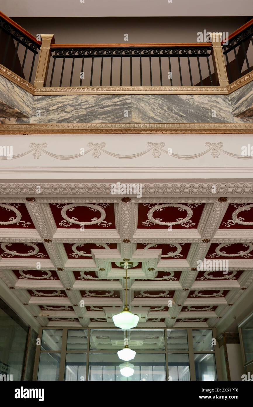 Fifth street Arcade in downtown Cleveland in May 2024 Stock Photo - Alamy