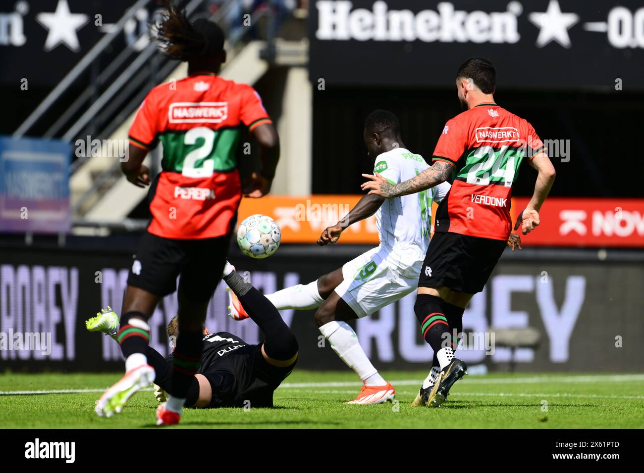 NIJMEGEN - (l-r) NEC Nijmegen goalkeeper Jasper Cillessen, Yankuba ...