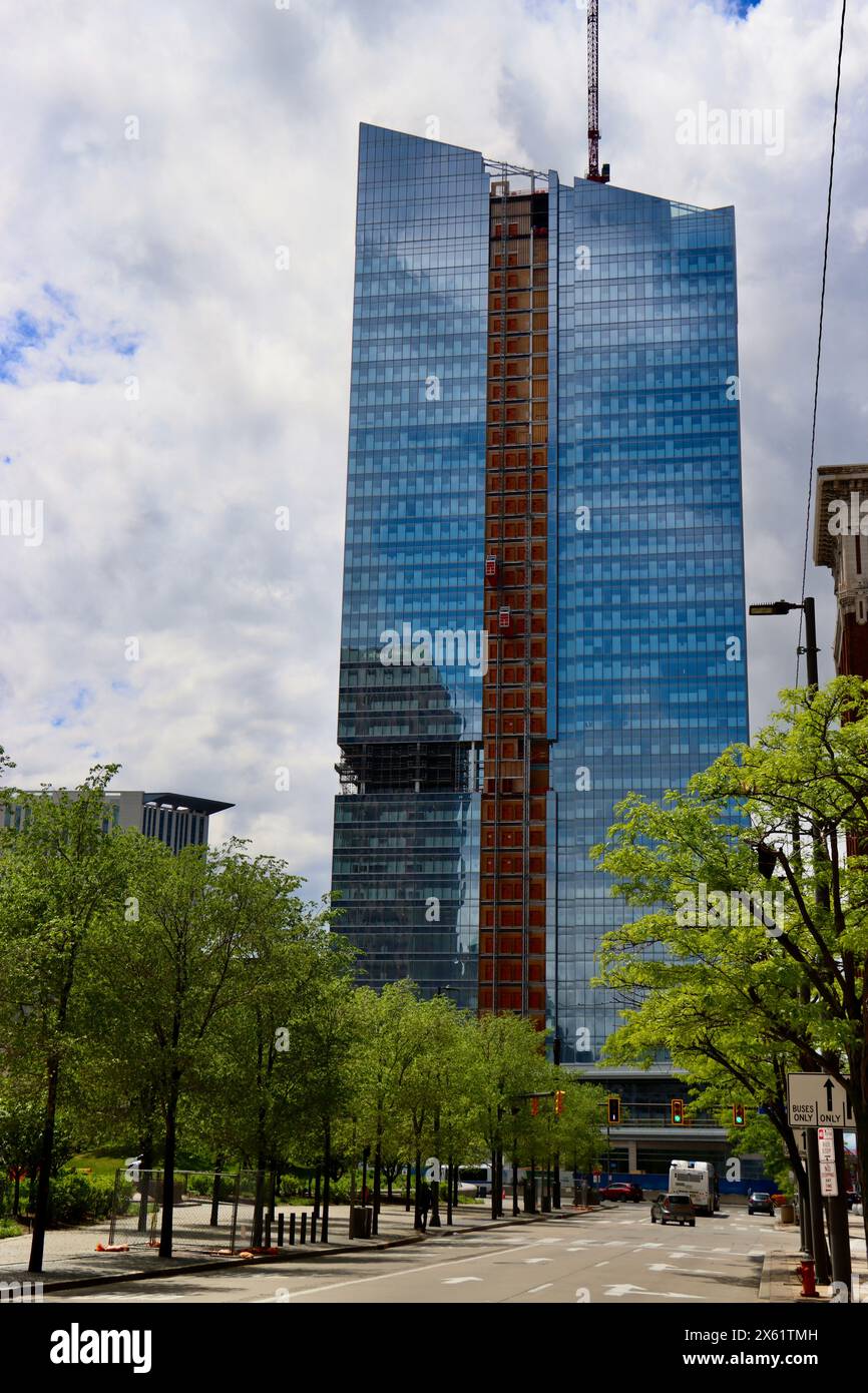 The new sherwin williams building hi-res stock photography and images ...