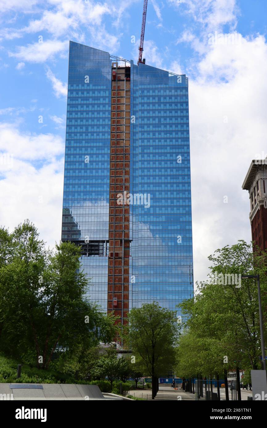The new Sherwin Williams building going up in downtown Cleveland in May ...