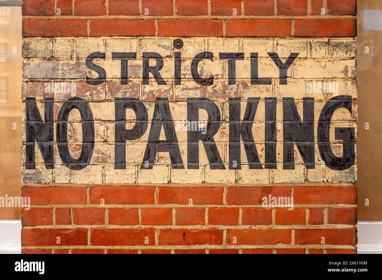 London, May 11th 2024: Strictly No Parking signage Stock Photo - Alamy