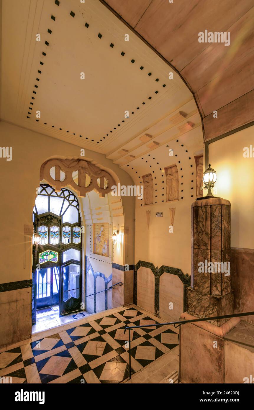 Secession building interior hi-res stock photography and images - Alamy