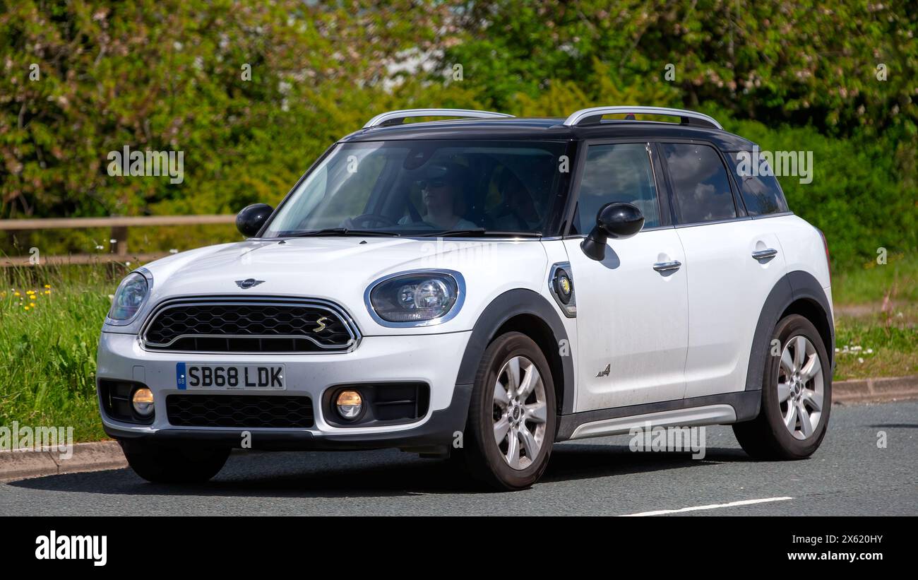 Milton Keynes,UK - May 5th 2024: 2018 white Mini Countryman Cooper ...