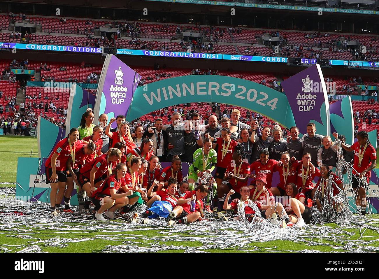 Women's fa cup trophy 2024 hi-res stock photography and images - Alamy