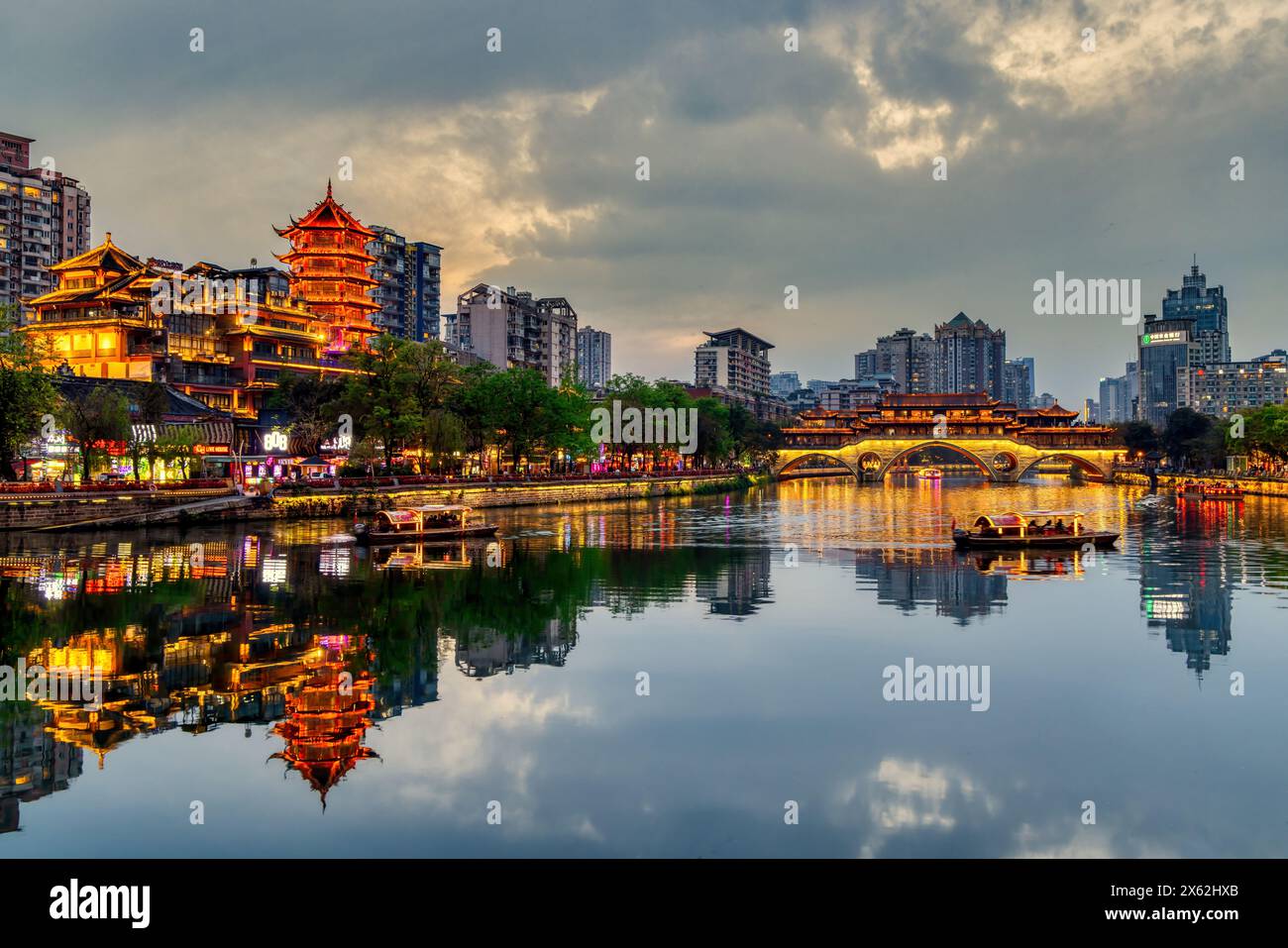 Chengdu Anshun Bridge over Jin River with Pagoda at night in Chengdu ...