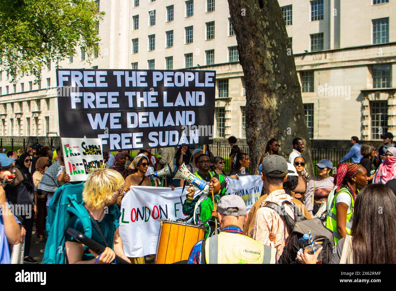 Sudanese struggle protest london hi-res stock photography and images ...