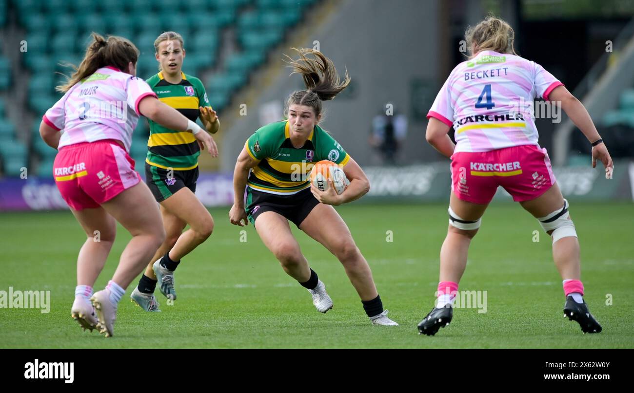 NORTHAMPTON, ENGLAND - Sunday 12 May-2024: Helen Nelson of Lightning ...