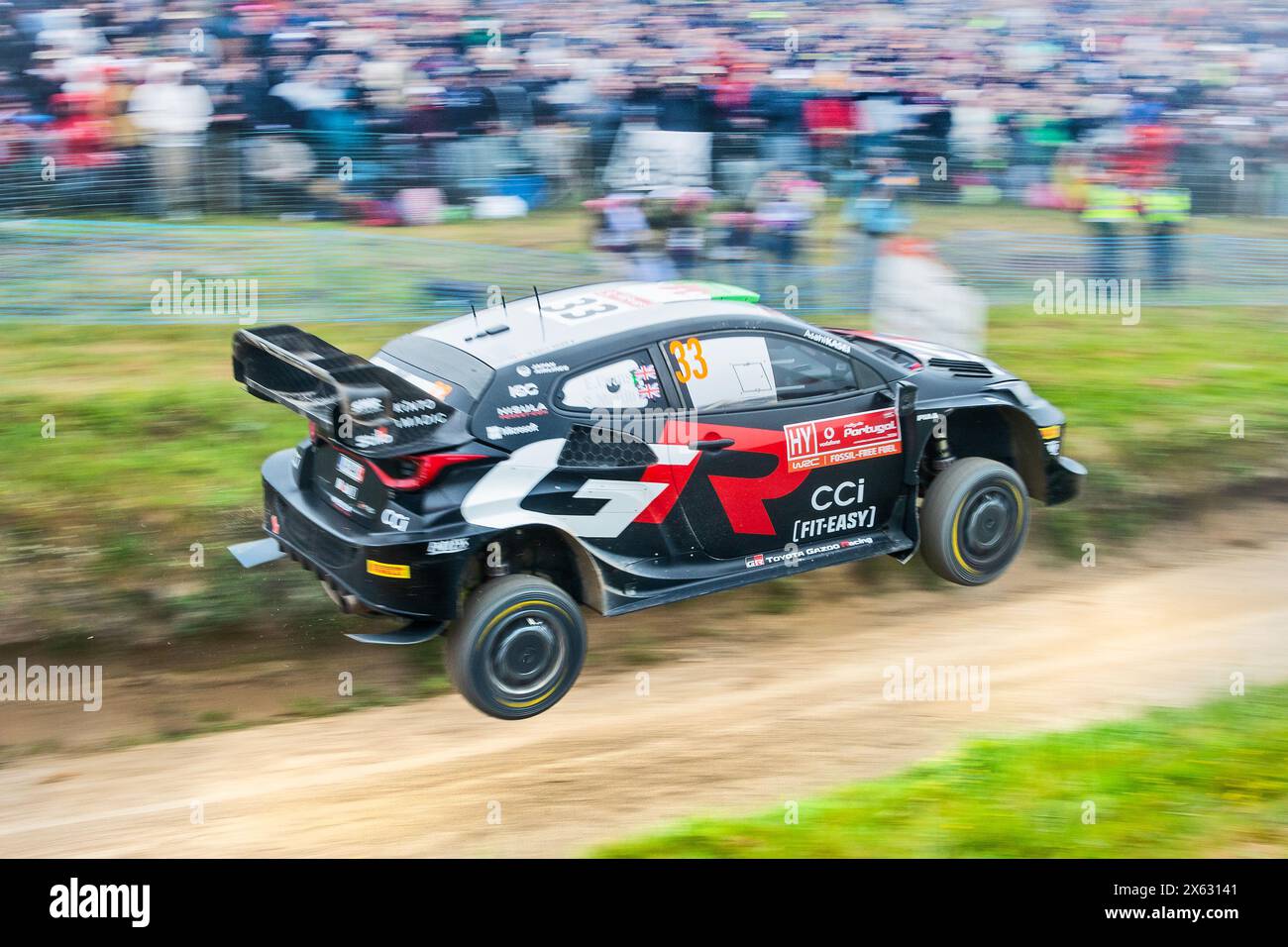 Elfyn Evans jumping the Toyota GR Yaris Rally1 HYBRID n.33 (Jose Salgueiro/SPP Stock Photo - Alamy
