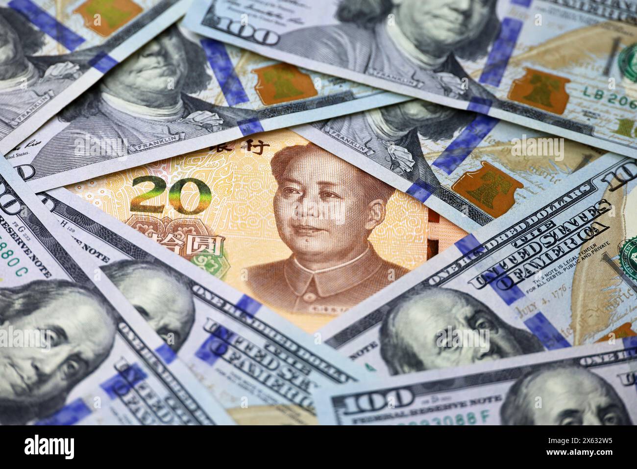 100 yuan note hi-res stock photography and images - Alamy