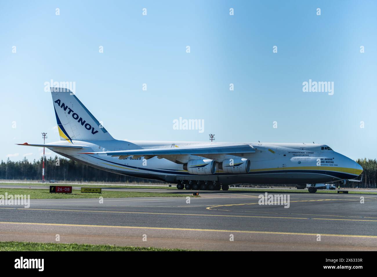 AN 124, Antonov Aircraft is a large, strategic airlift, four-engined ...