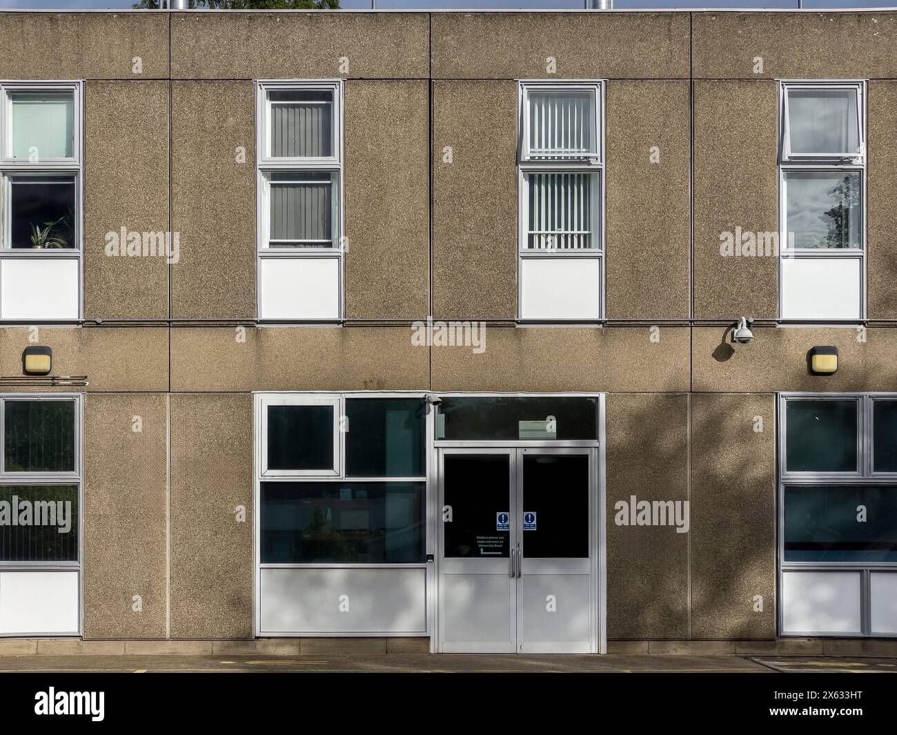 Brutalist exterior of the chemistry block building of York University ...
