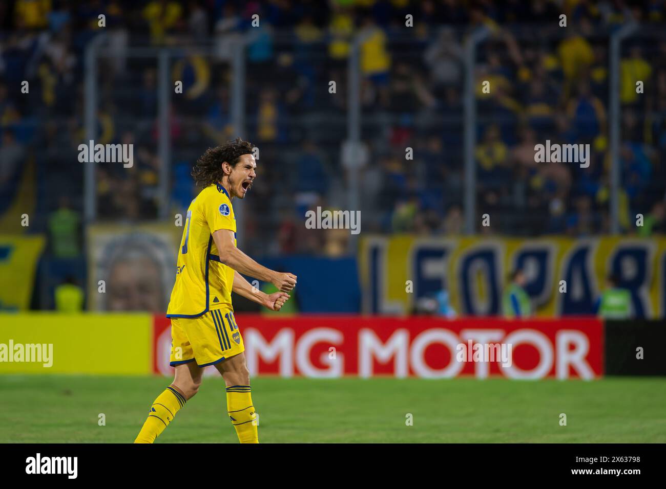 Edinson Cavani - Sportivo Trinidense (1) v Club Atletico Boca Juniors ...