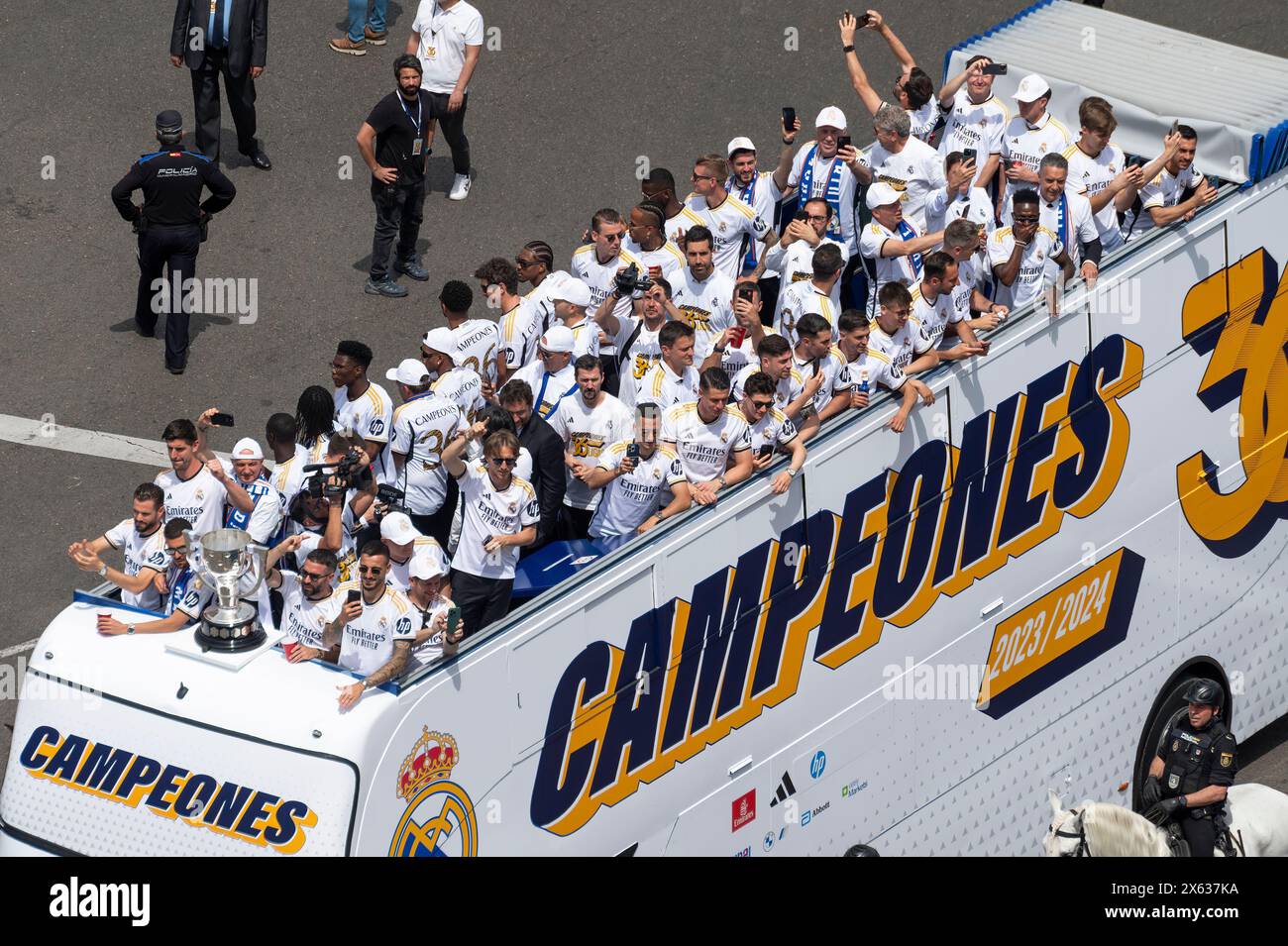 Real madrid la liga trophy 2024 hi-res stock photography and images - Alamy