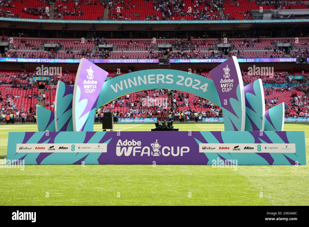 Fa cup final 2024 trophy hi-res stock photography and images - Alamy