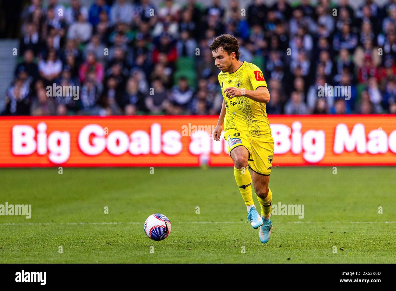 Sam harry sutton hi-res stock photography and images - Alamy