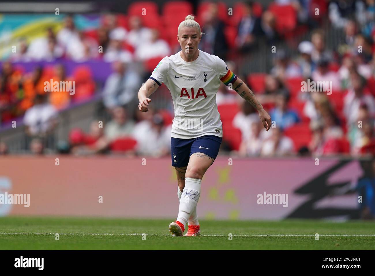 Bethany england tottenham hotspur hi-res stock photography and images ...