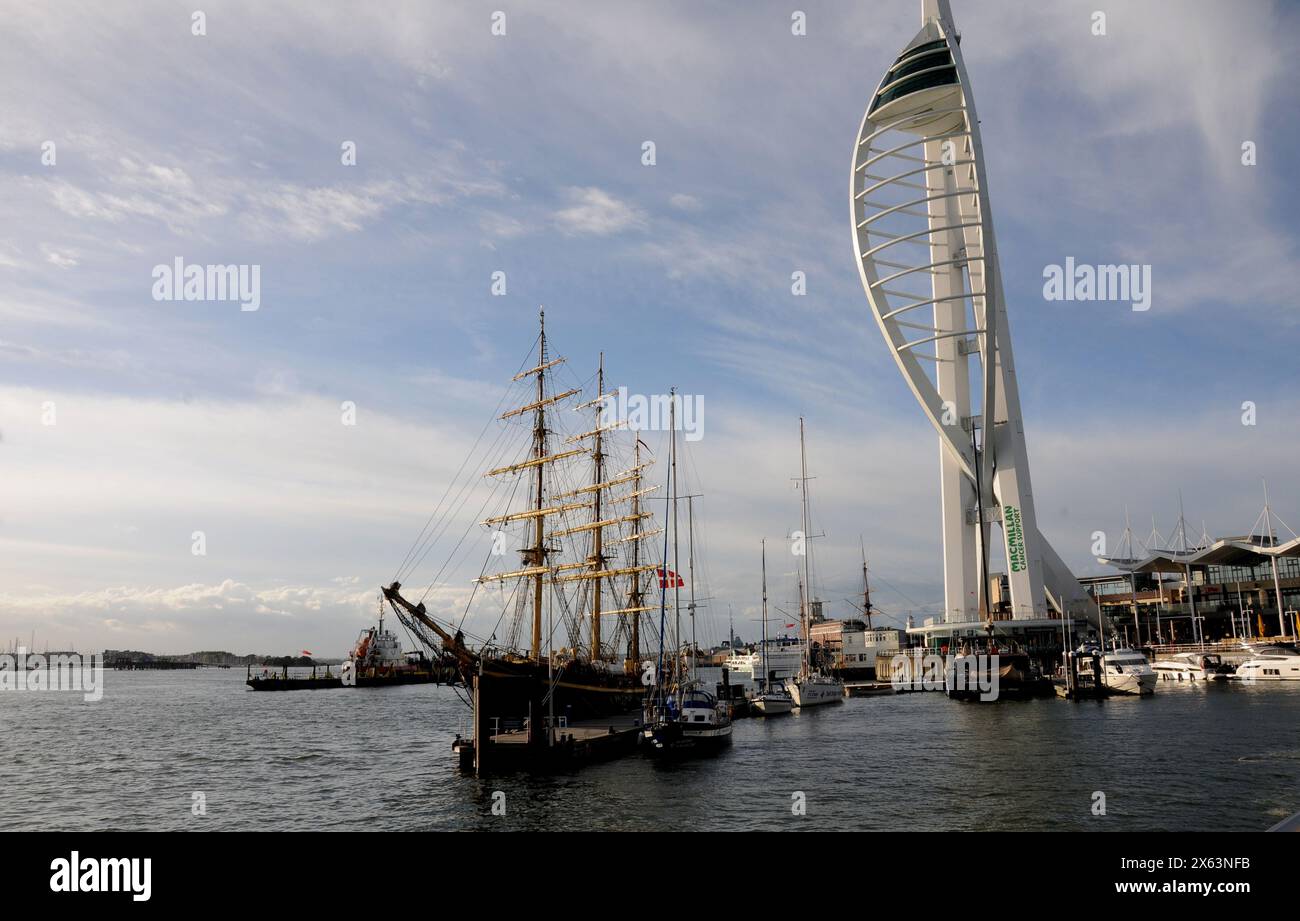 DANISH TRAINING SHIP GEORG STAGE AT GUNWHARF QUAYS, SPINNAKER TOWER ...