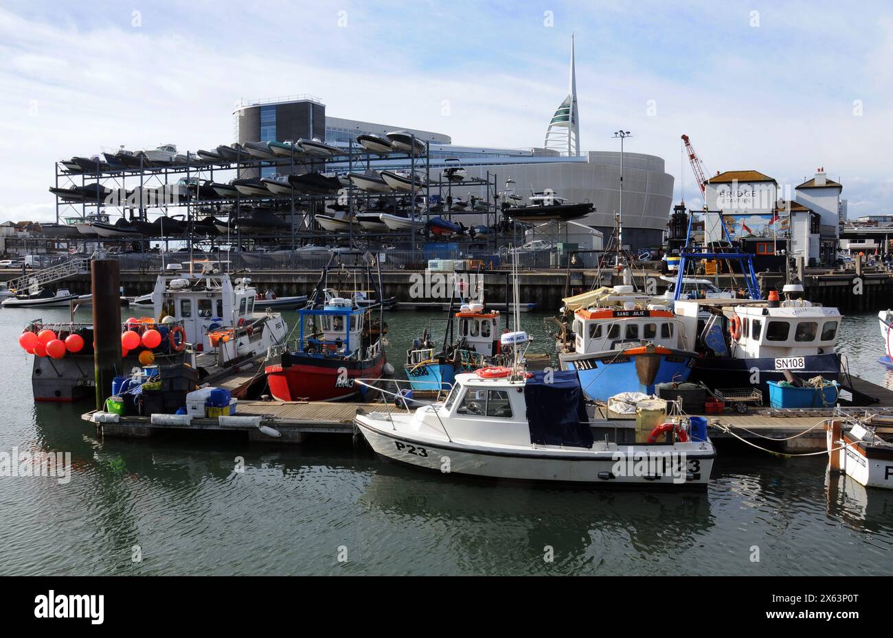 THE ENGLAND COASTAL PATH. DRY STACK, THE BRIDGE TAVERN.THE CAMBER, OLD ...