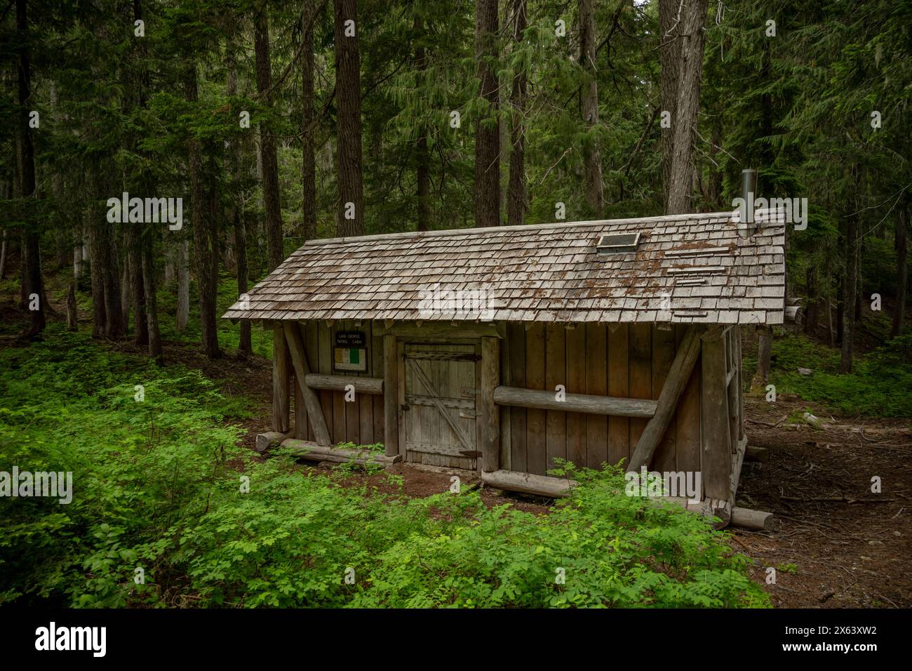 Ranger Station at Lake George in Mount Rainier National Park Stock ...