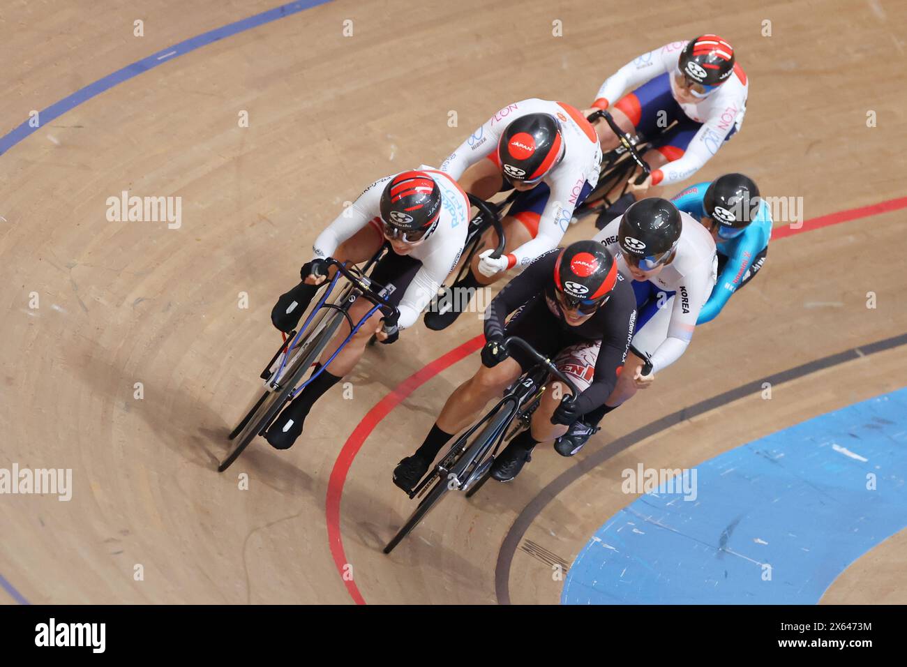 Izu Velodrome, Shizuoka, Japan. 12th May, 2024. (L to R) Mina Sato ...