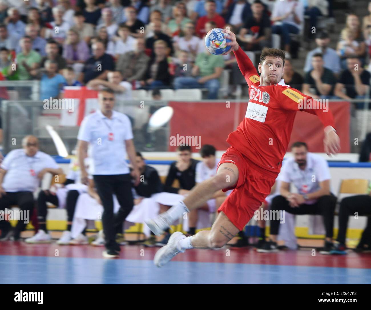 Vienna, Austria. 12th May, 2024. Sebastian Frimmel of Austria shoots ...