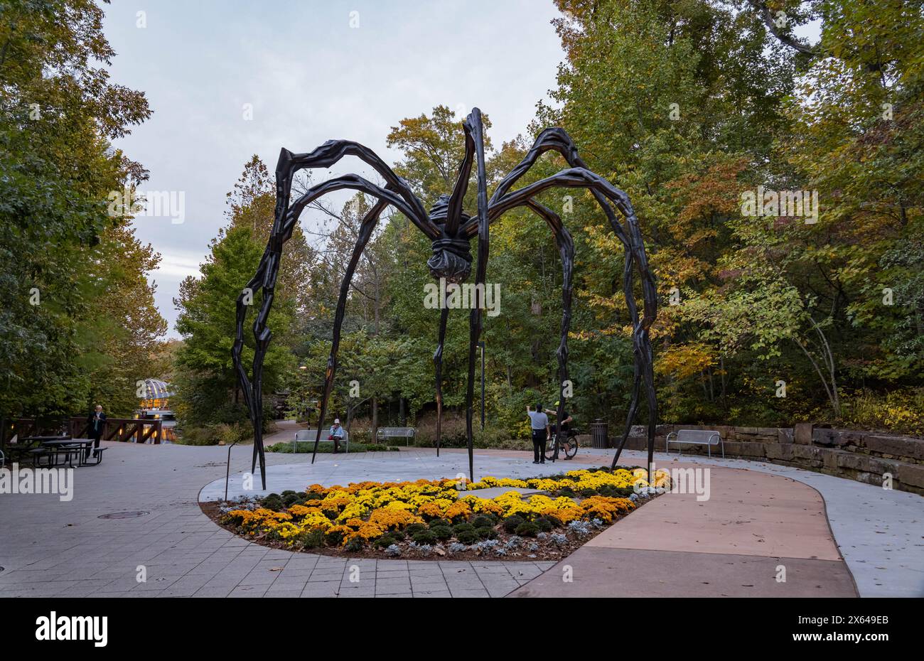 Arkansas, OCT 21 2023 - Twilight view of the spider sculpture along the ...