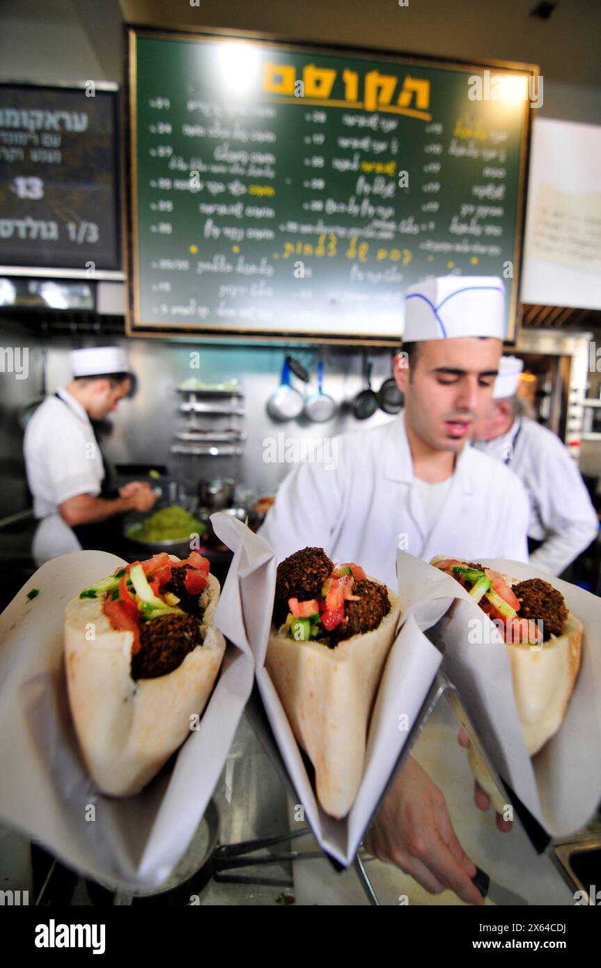 Falafel 'Hakosem' in Tel-Aviv, Israel Stock Photo - Alamy