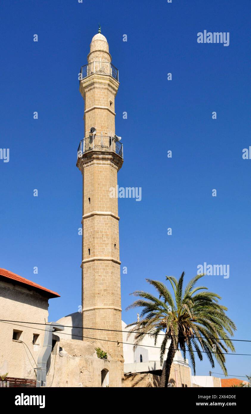The minaret of the Mahmoudiya Mosque in Jaffa, Israel Stock Photo - Alamy