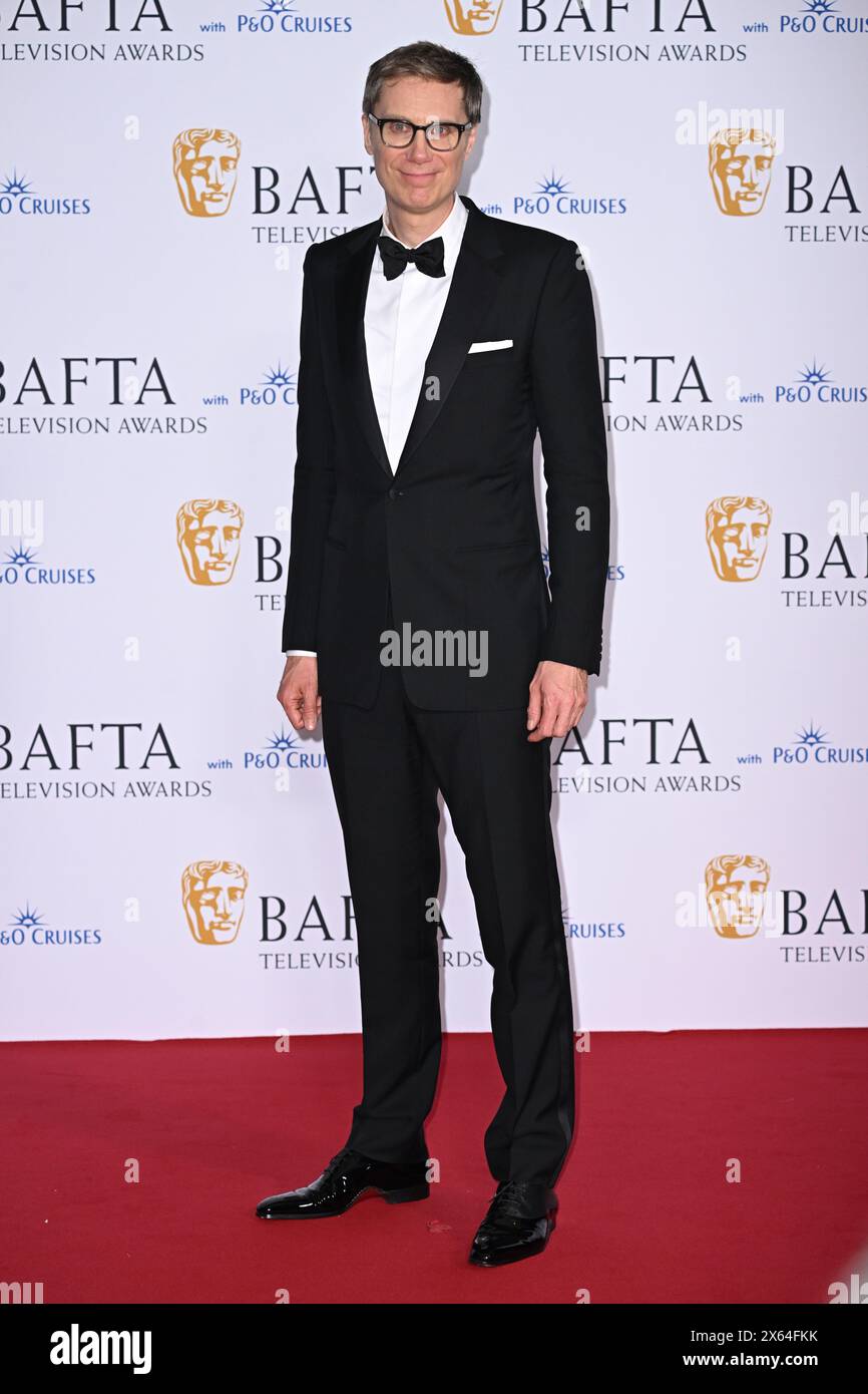 London, UK. May 12th, 2024. Stephen Merchant with the BAFTA for Male Comedy Performance at The ...