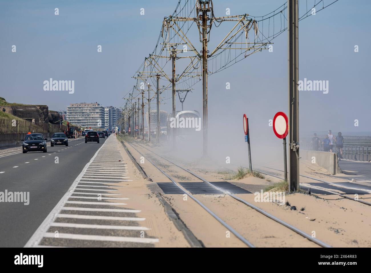 Die Küstenstraßenebahn Kusttram - De Lijn galt lange als die längste ...