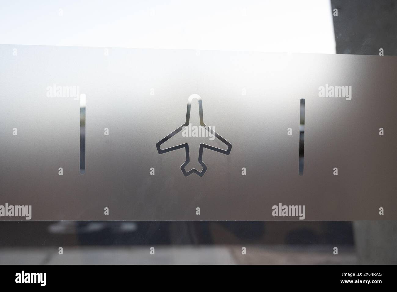 Airbus cockpit window hi-res stock photography and images - Alamy