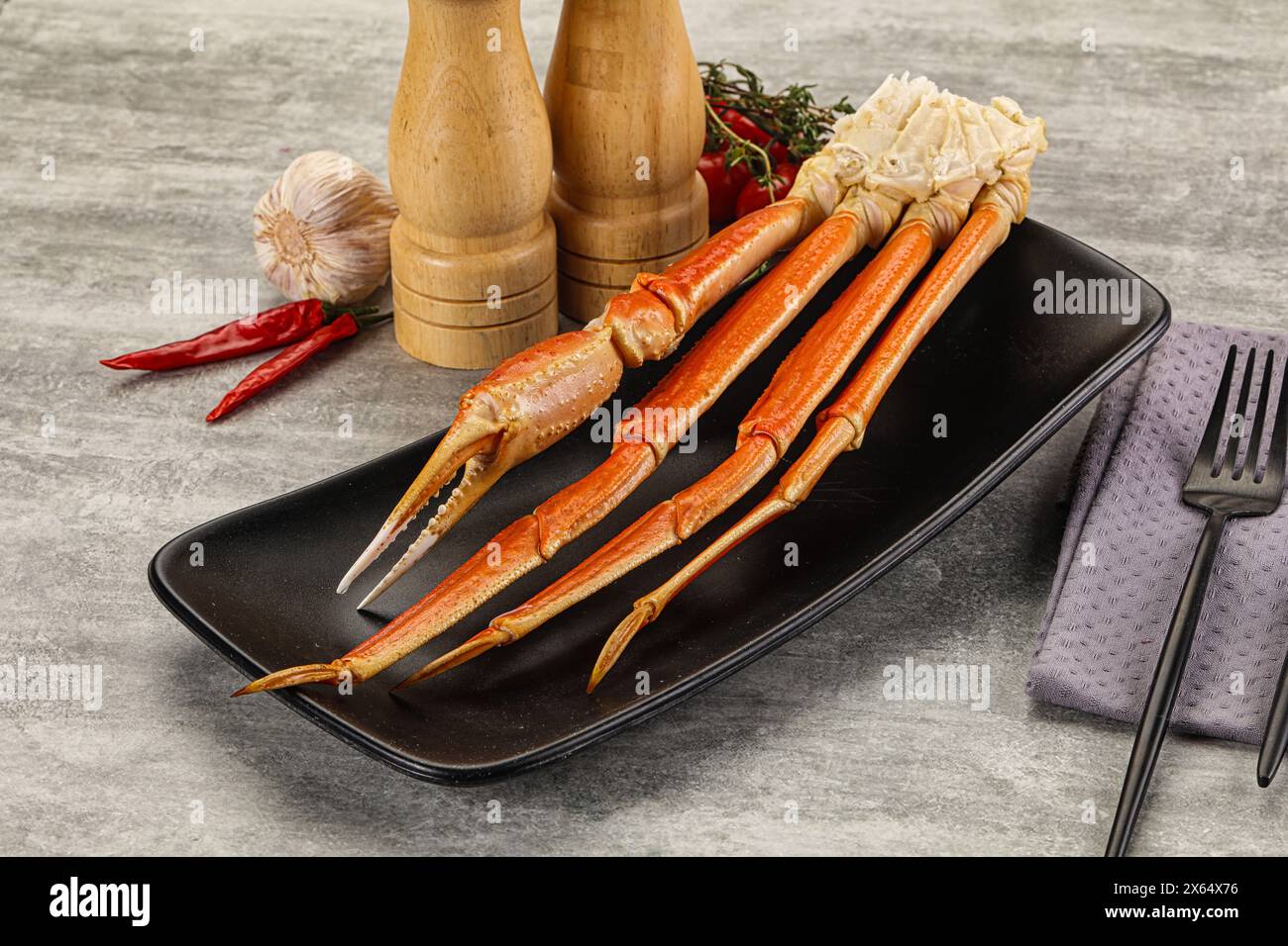 Delicous luxury boiled crab claw legs Stock Photo - Alamy