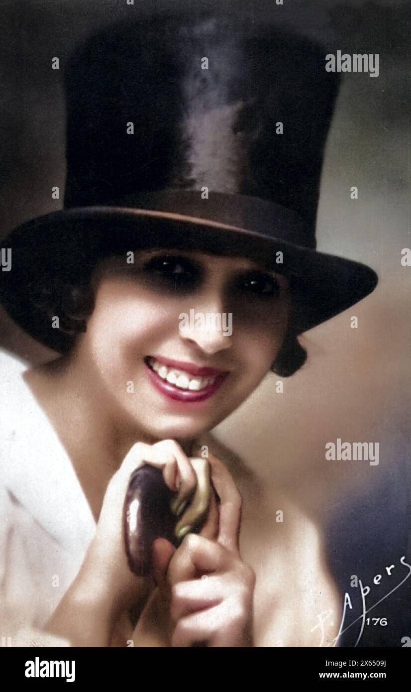 Mistinguett (Jeanne Bourgeois) 5.4.1873 - 5.1.1956, French Variete ...