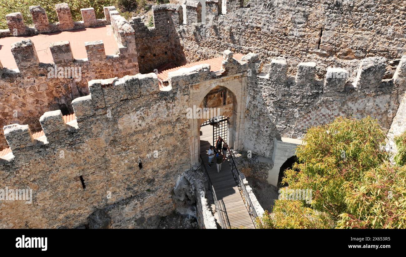 Alanya inner castle walls were built during the Anatolian Seljuk period ...