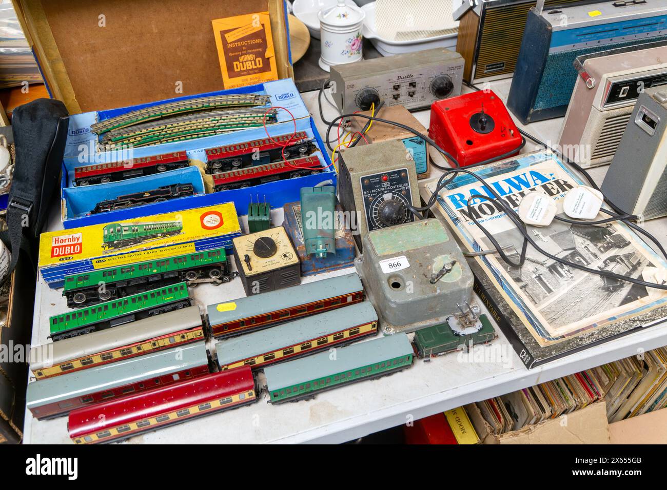 Model railway items including Hornby DUBLO on display at auction, UK ...