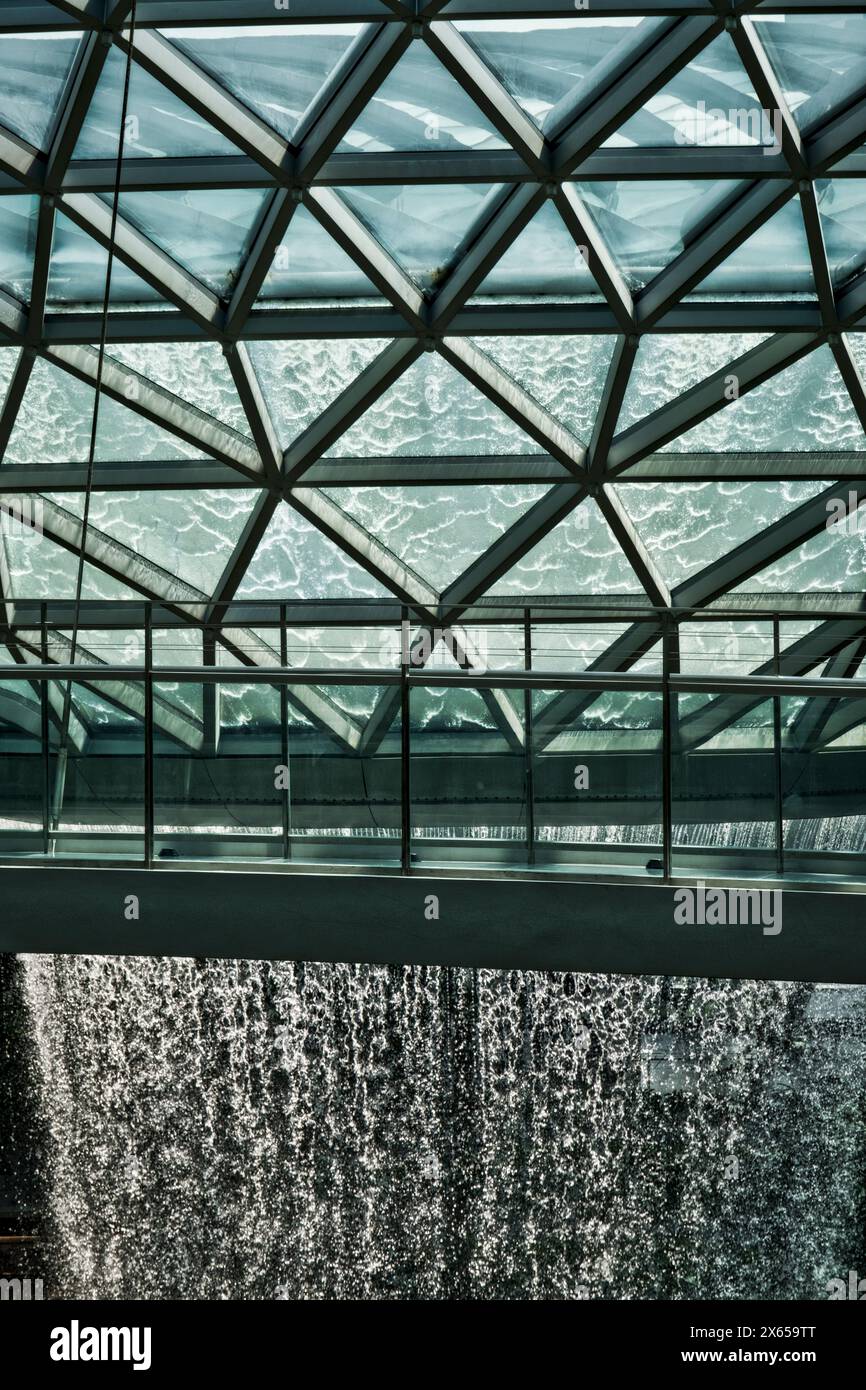 The Rain Vortex, indoor waterfall, Jewel Changi airport, Singapore ...