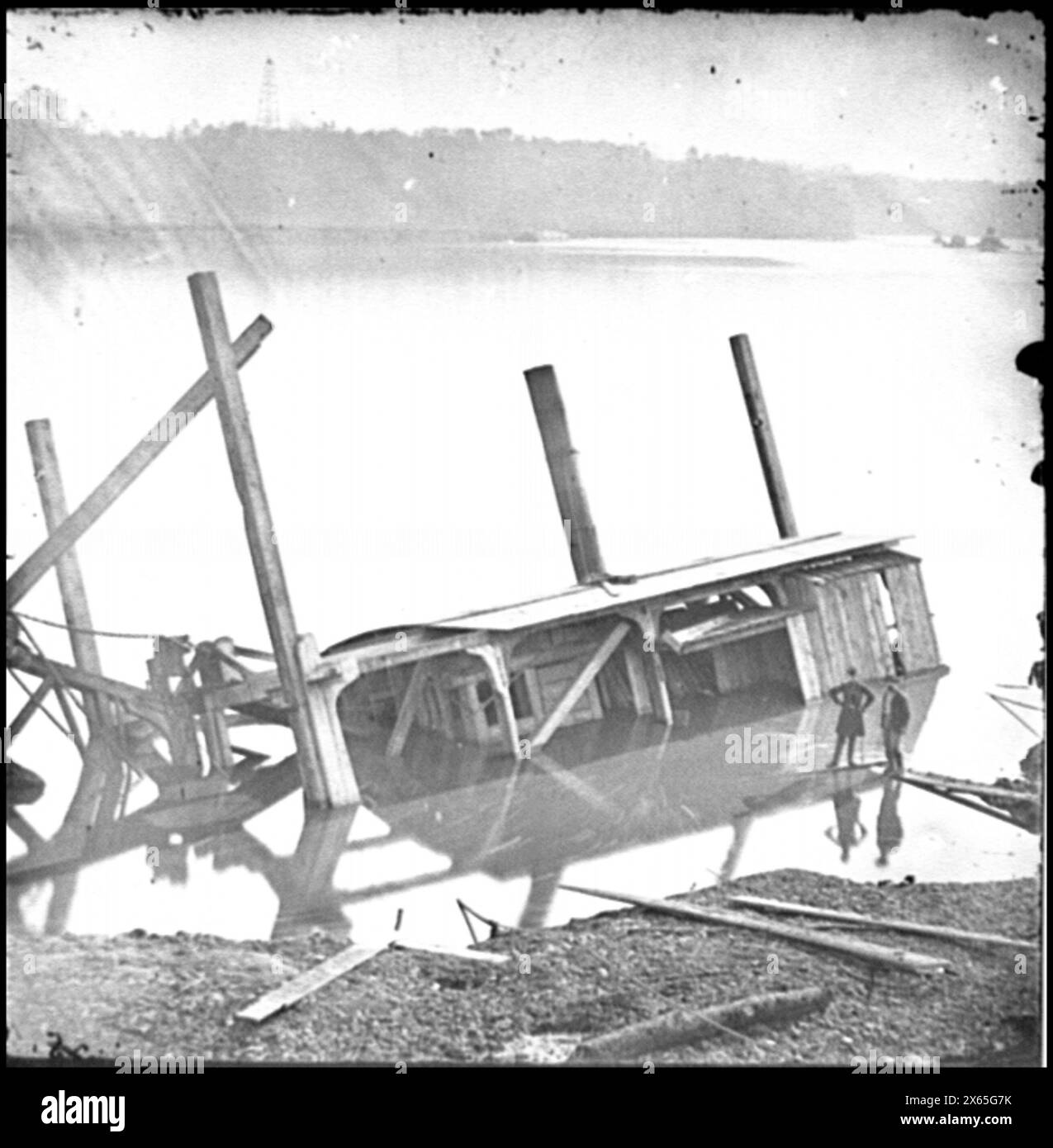 James River, Va. Butler's dredge-boat, sunk by a Confederate shell on ...