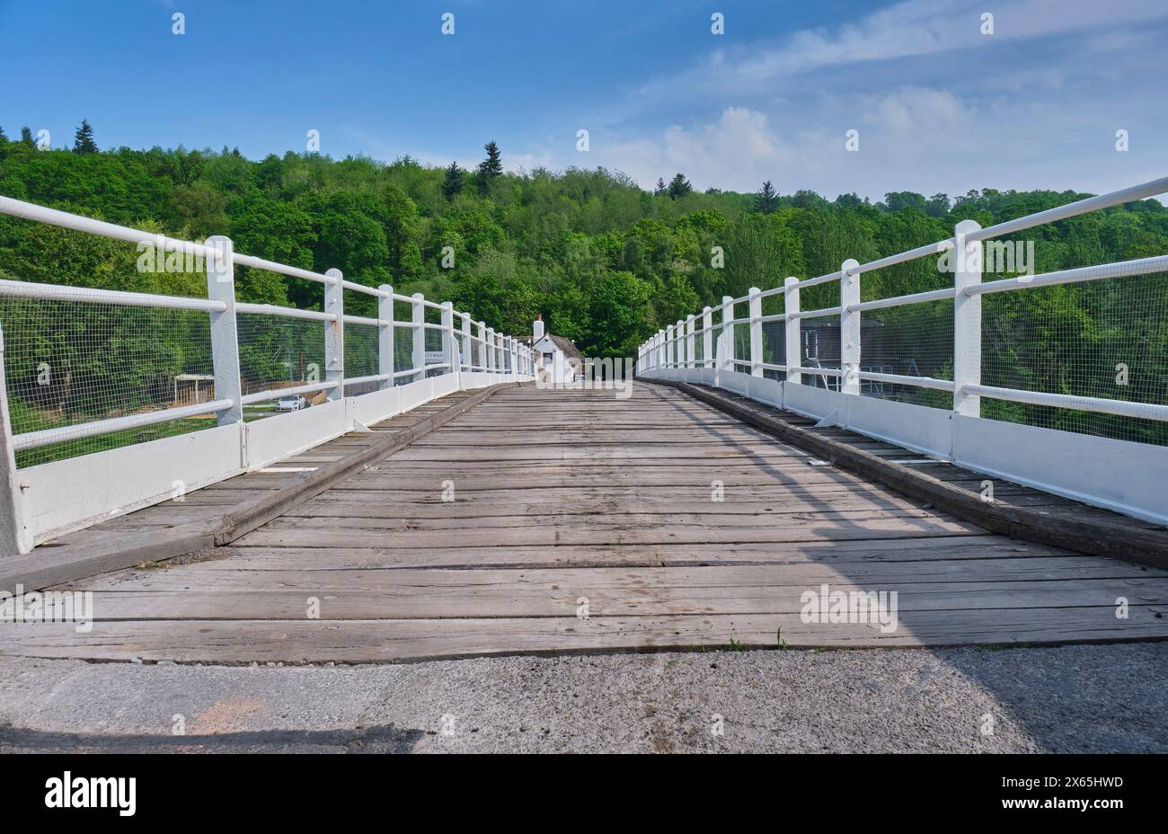 The toll bridge at Whitney-on-Wye, across the River Wye, Whutney-0n-Wye ...