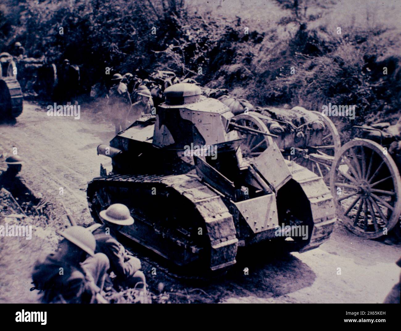 French tanks and American troops during the final Allied ...
