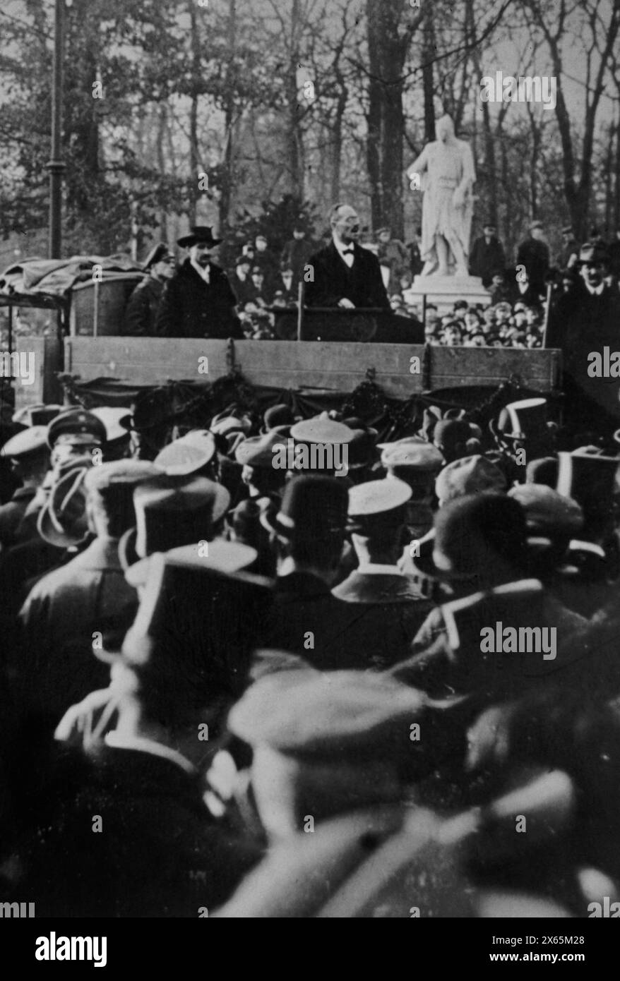 German revolutionary socialist Karl Liebknecht speaking in Berlin ...