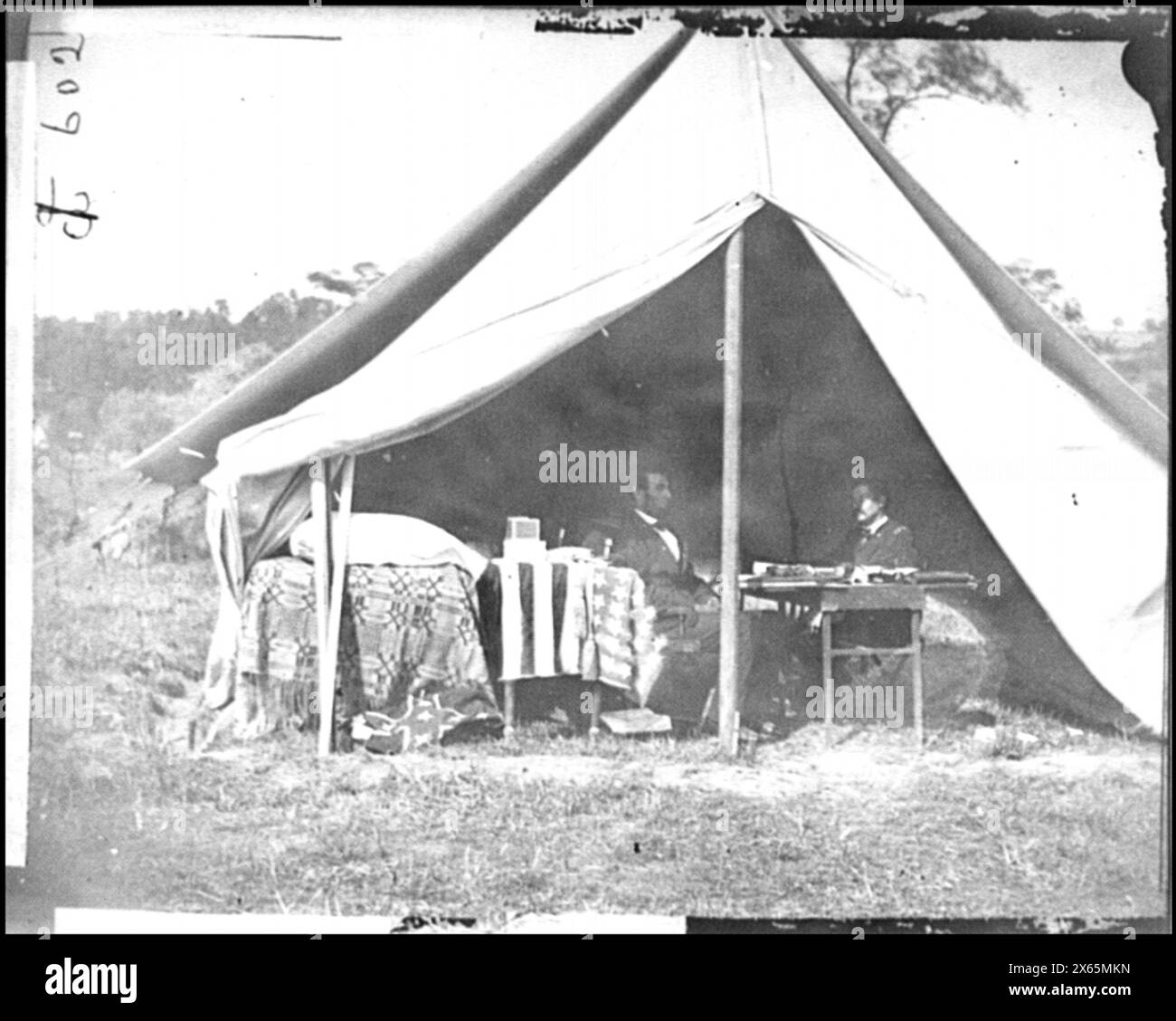 Antietam, Md. President Lincoln and Gen. George B. McClellan in the ...