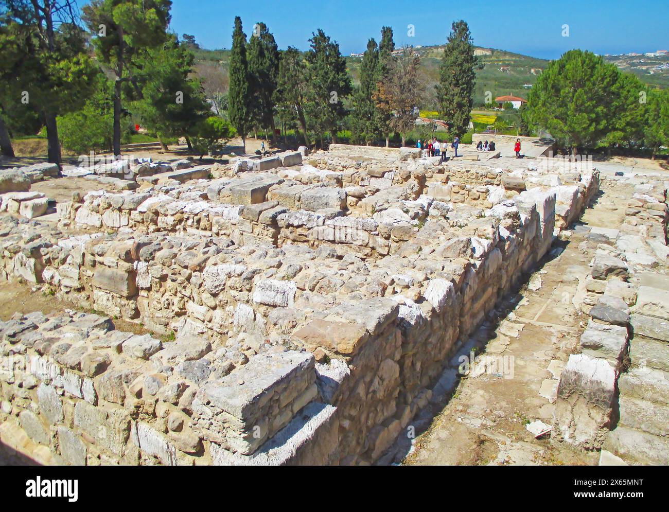 Archaeological Site of Knossos, Incredible Remains of Knossos During ...
