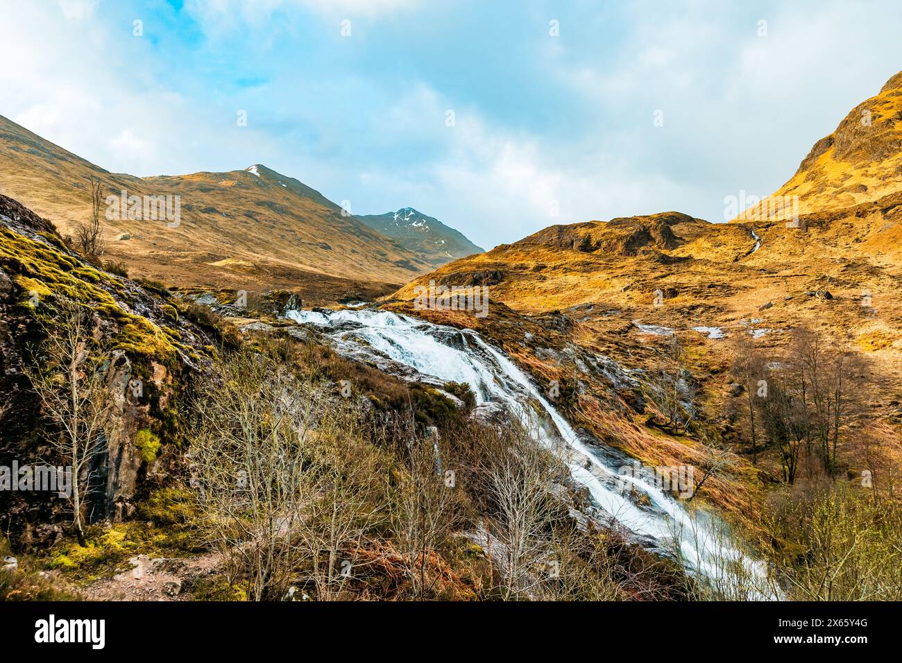 Three waters waterfall hi-res stock photography and images - Alamy