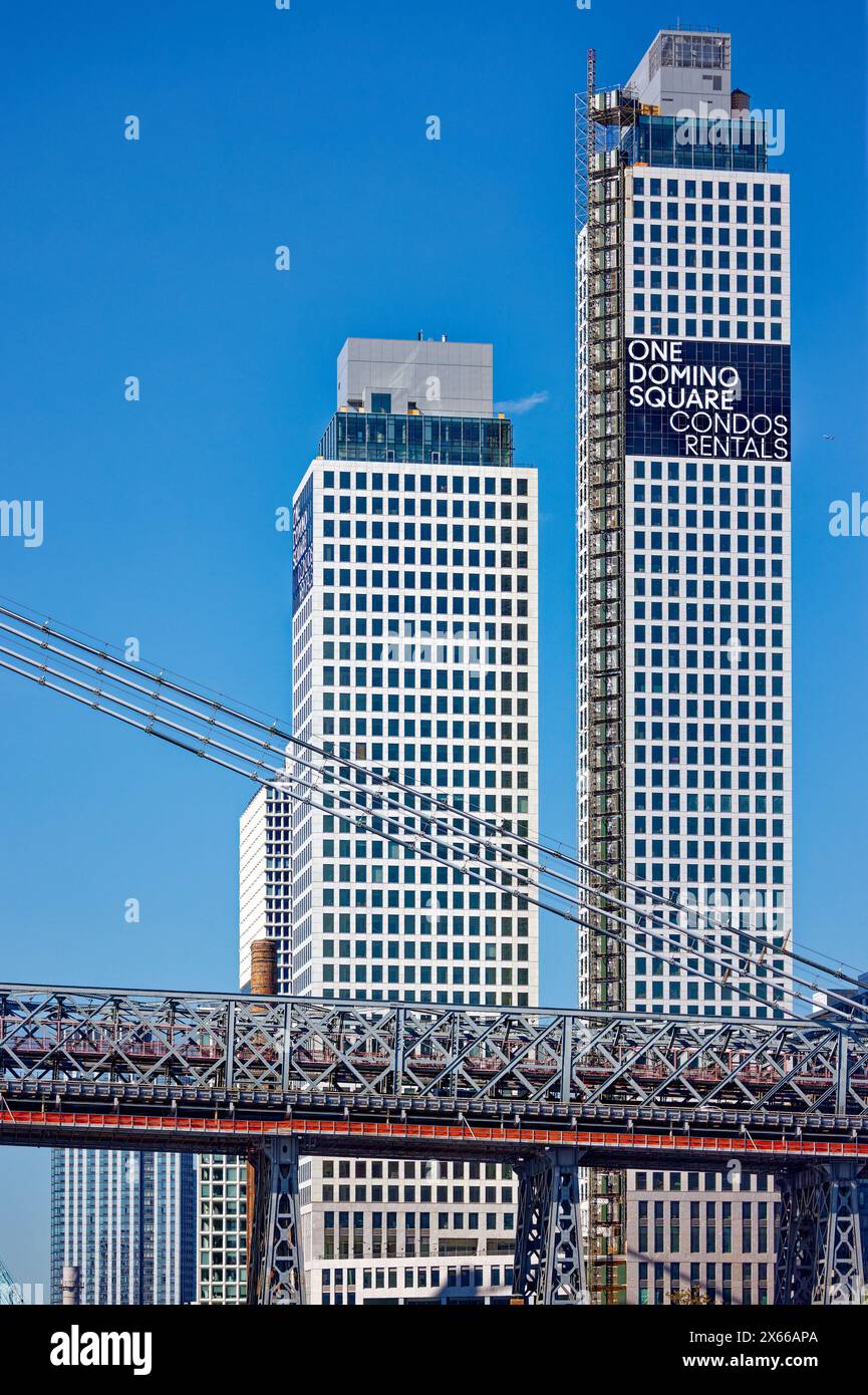 One domino square hi-res stock photography and images - Alamy