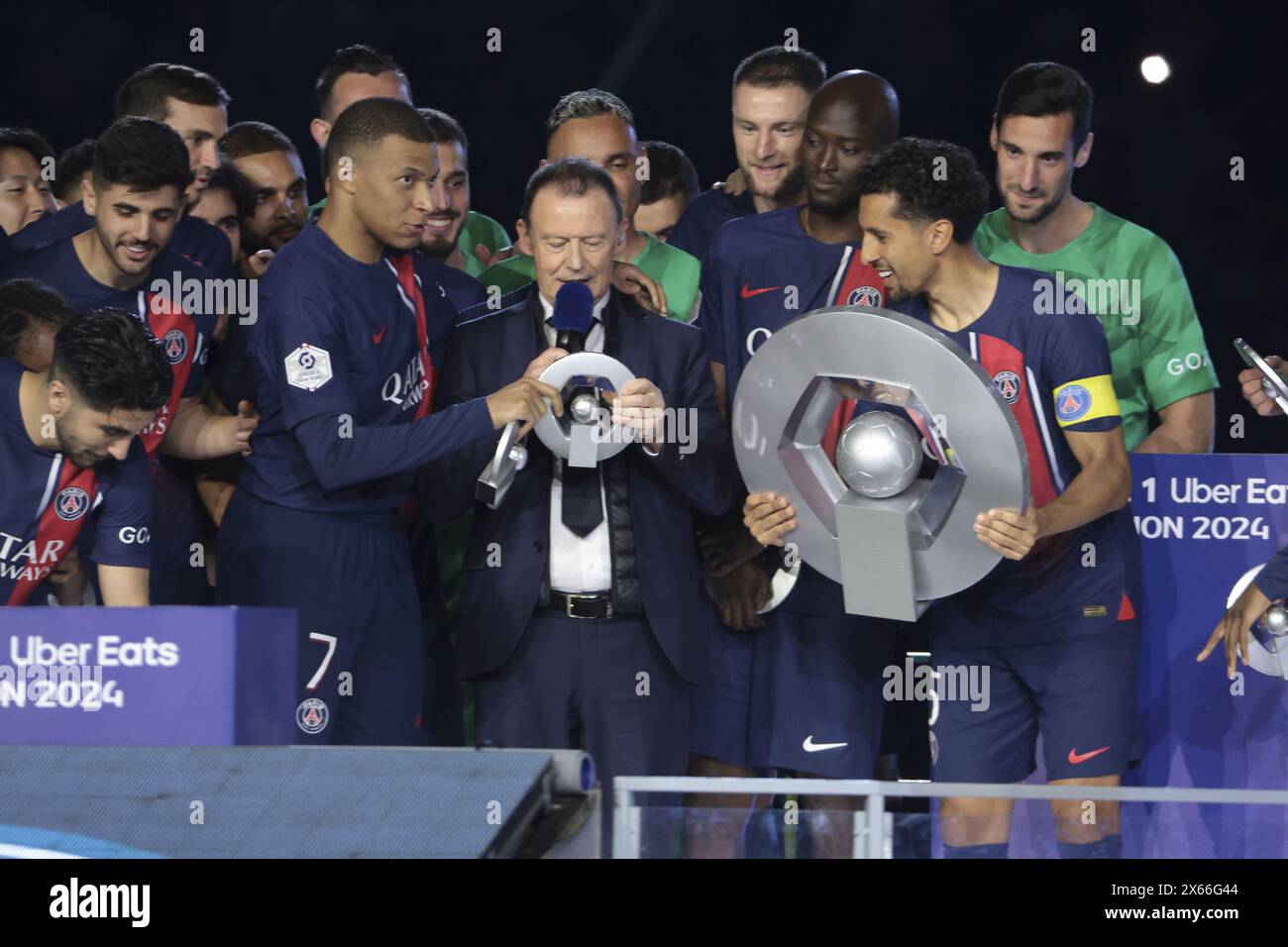 Kylian Mbappe, Michel Montana, Marquinhos of PSG and teammates ...