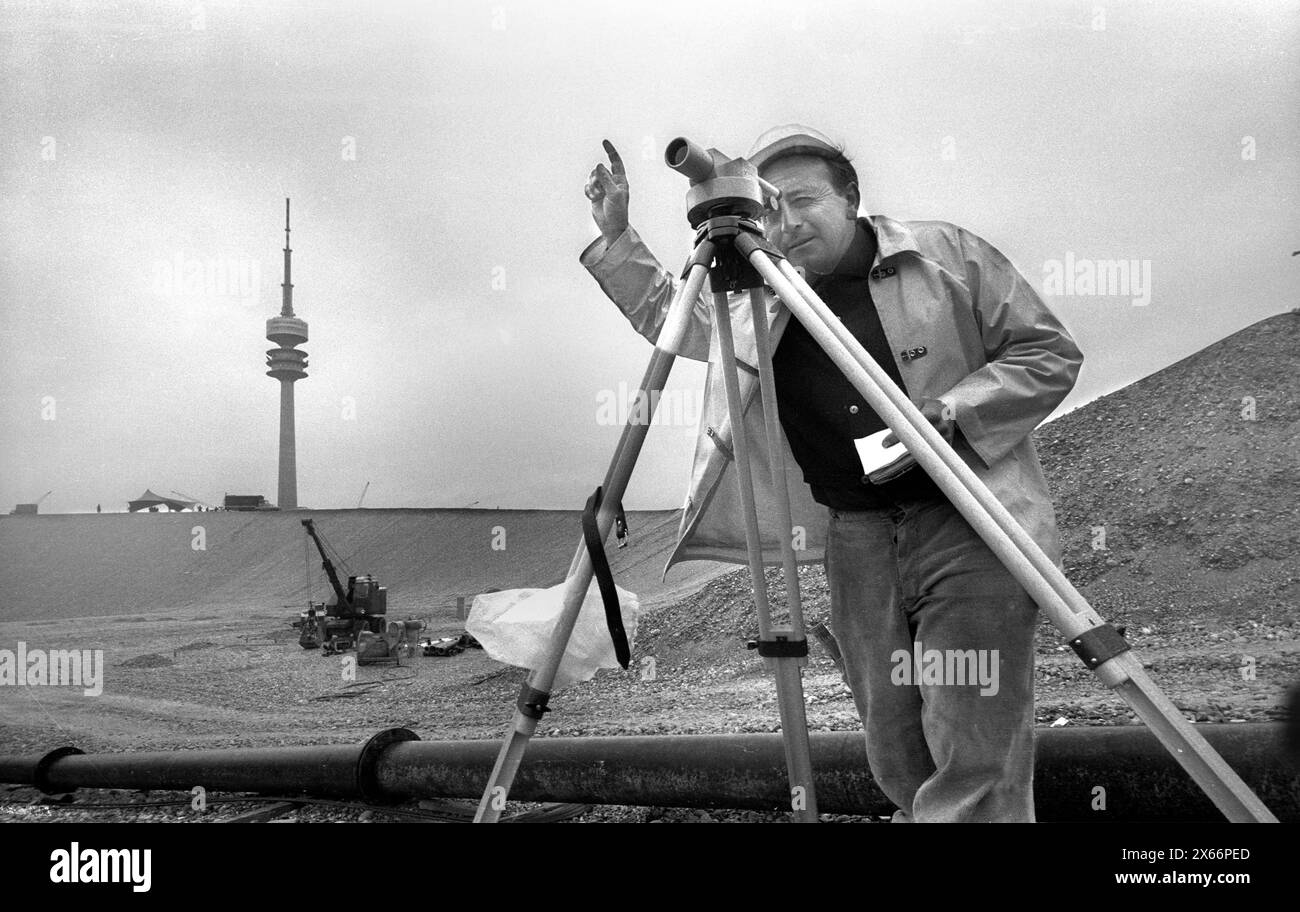 Der Olympiaturm in München wird am 1.Juni 2024 für zwei Jahre bis Mai ...