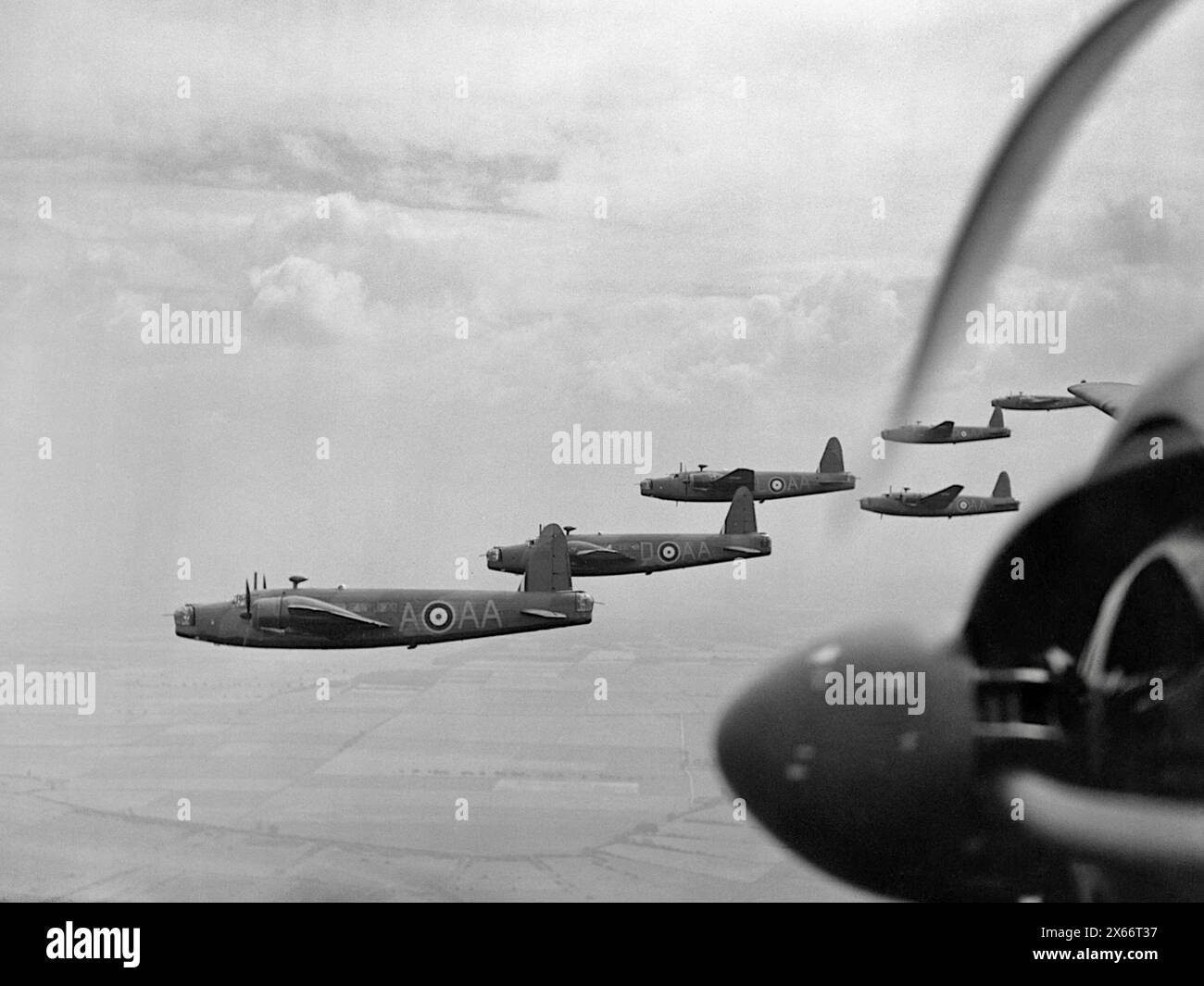 Stanley Arthur Devon - Vickers Wellington - Royal Air Force Bomber Command, 1939-1941 Stock ...